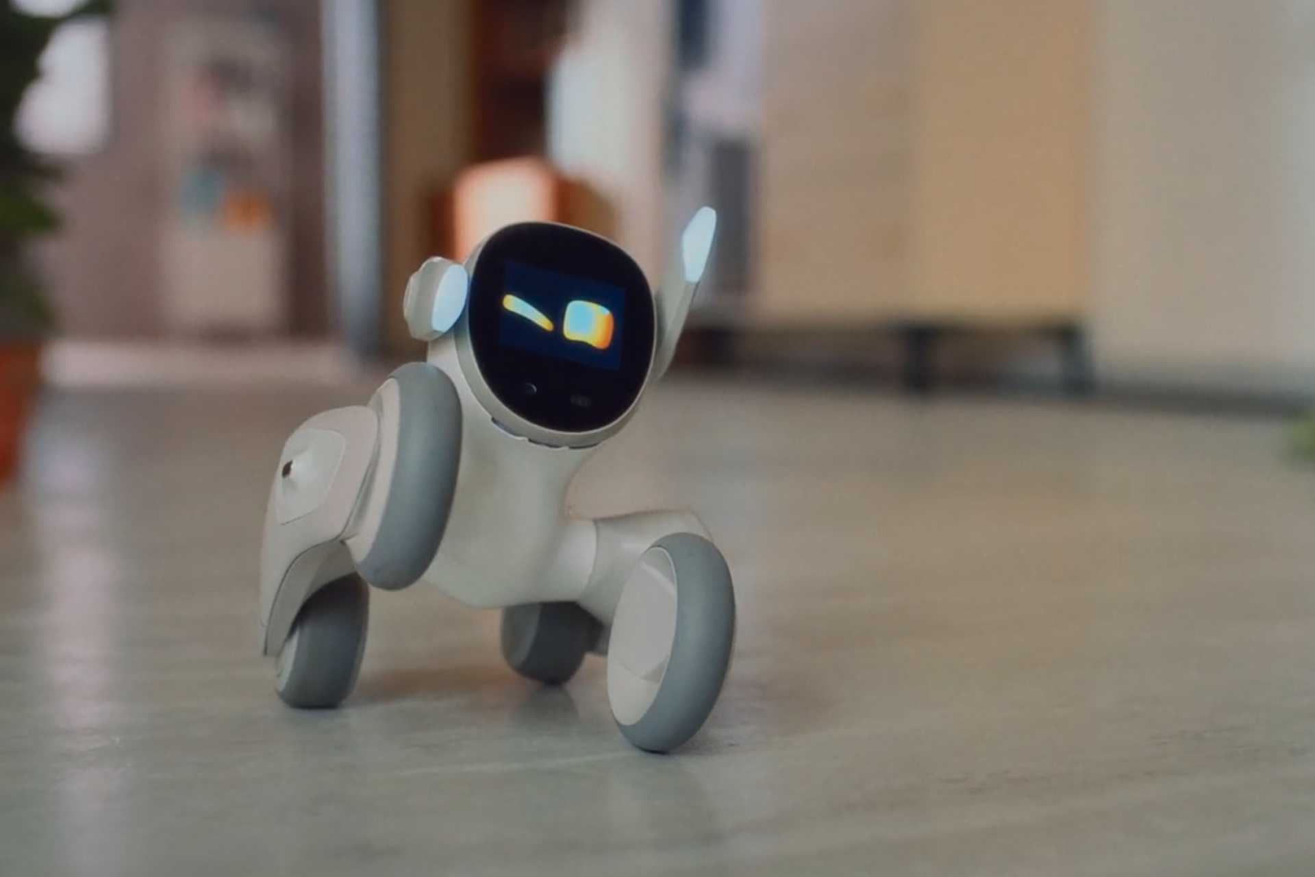 Pet Robot Loona Looks Straight Out Of A Disney Movie pet-robot-loona-looks-straight-out-of-a-disney-movie